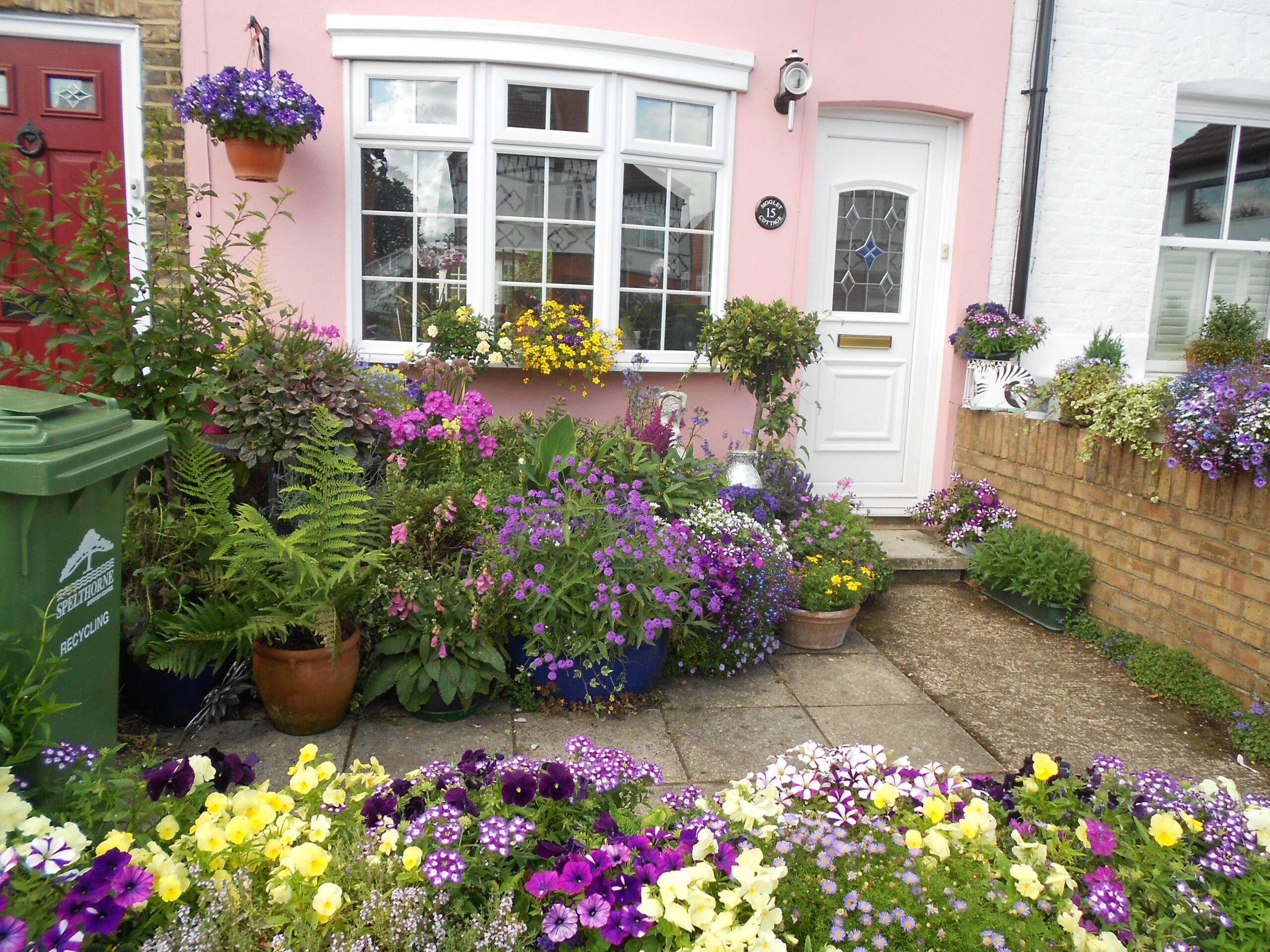 Spelthorne in Bloom 2021 - Village Matters