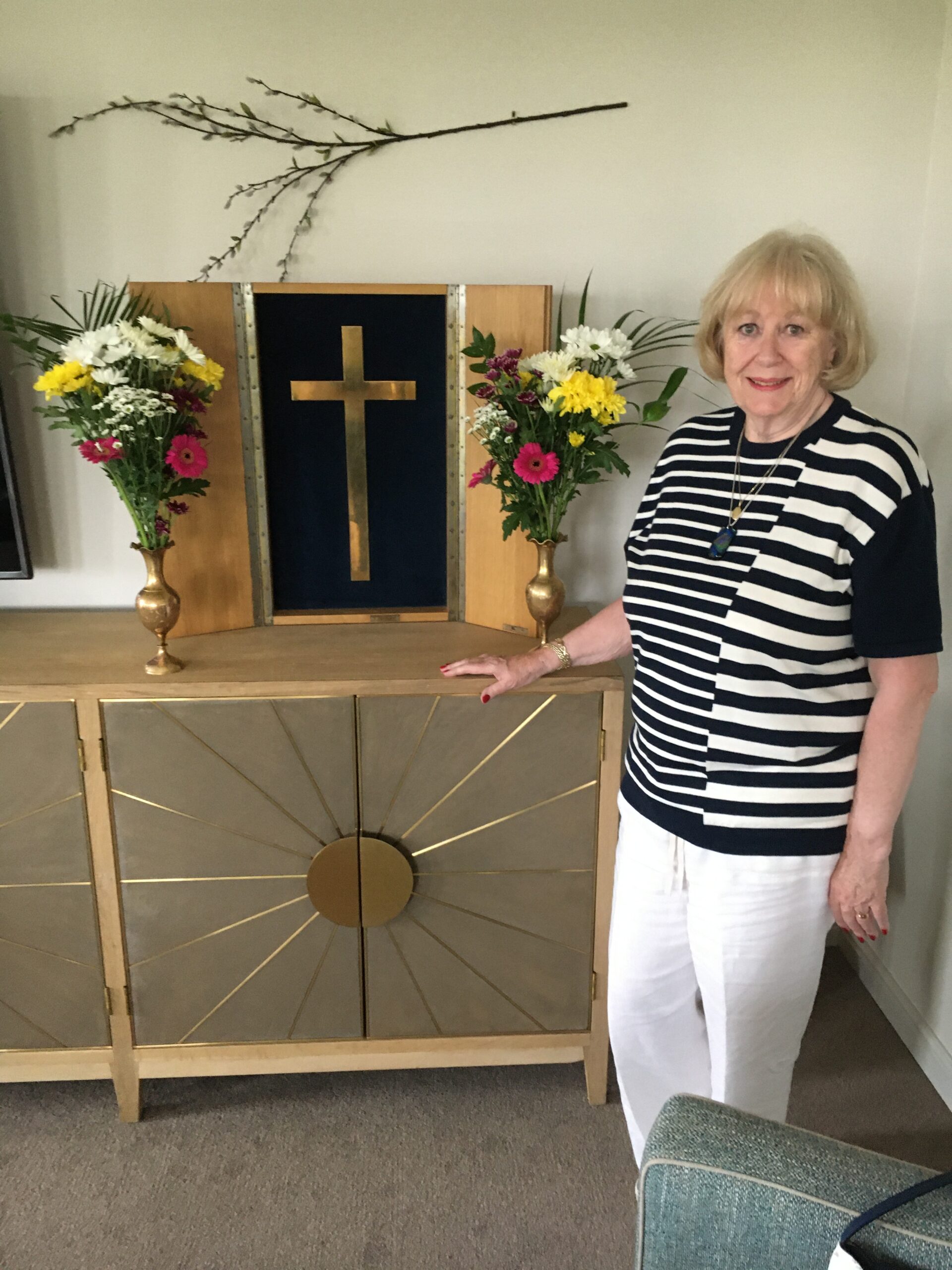 Queen Mother’s Cross Returns to Shepperton - Village Matters